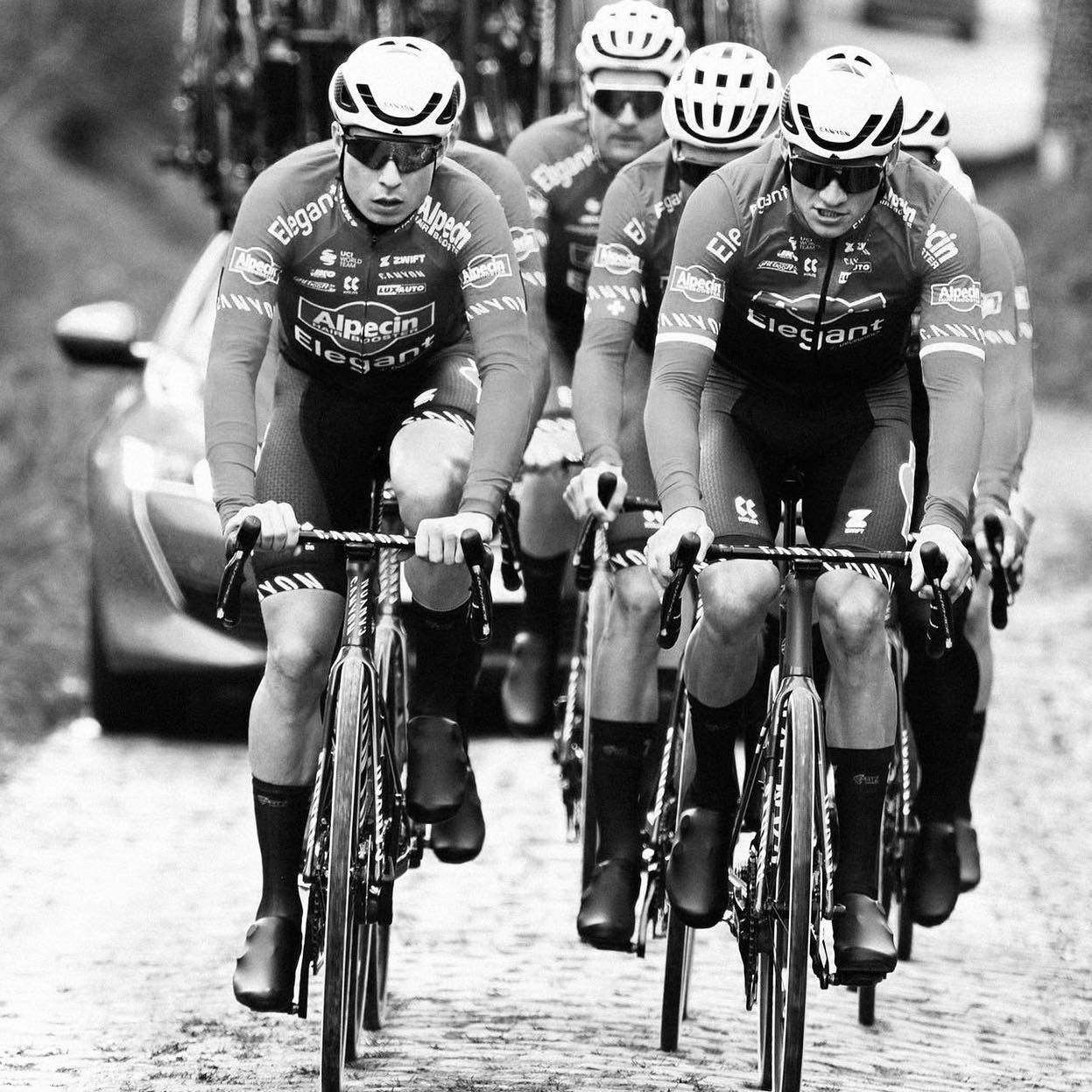 SPATZ - Windsock 2 Aero Cycling Oversocks – SpatzWear